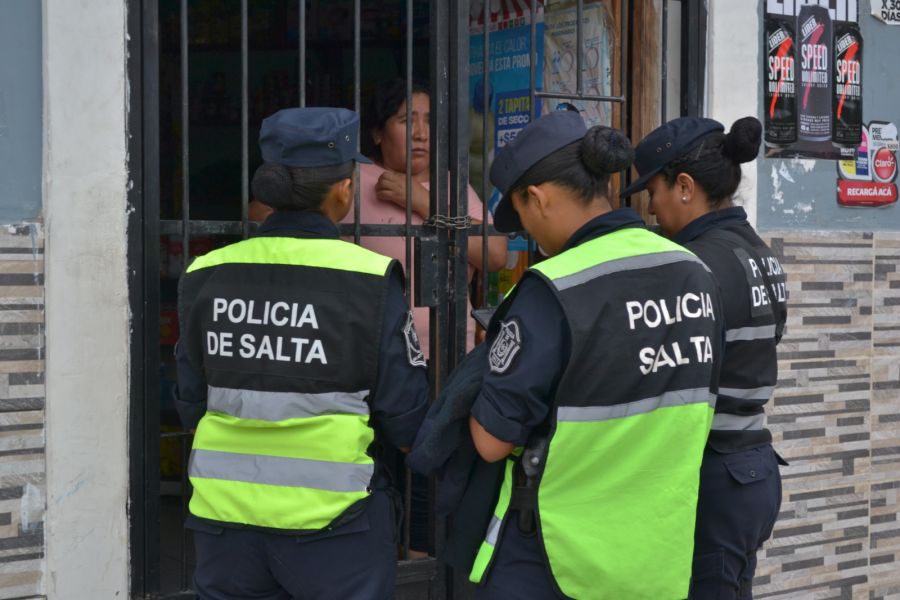 Refuerzan la seguridad en 8 barrios salteños con más de 150 efectivos ...